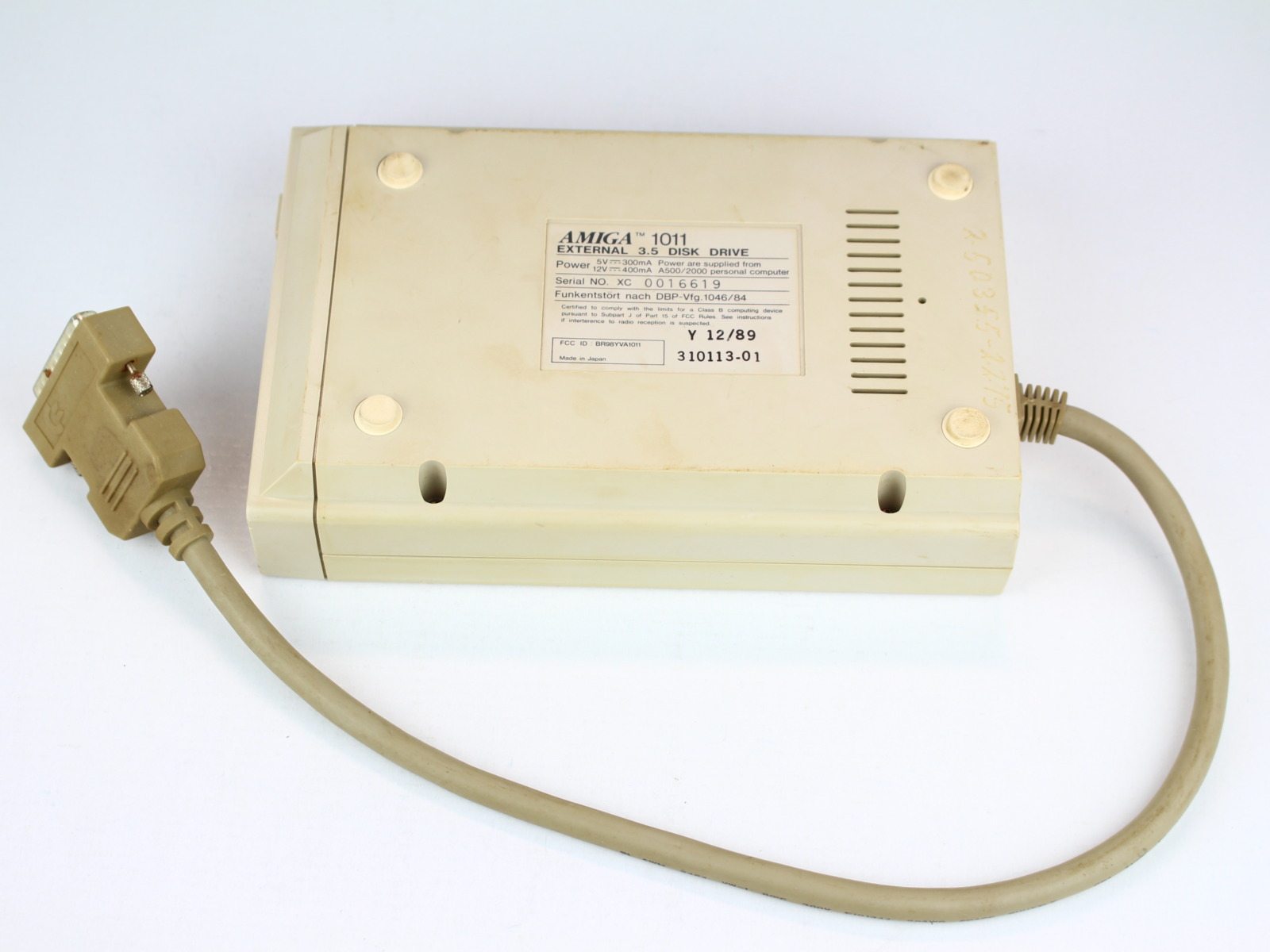 Commodore Amiga 1011 External 3.5 Disk Drive - WTS Retro - Køb her