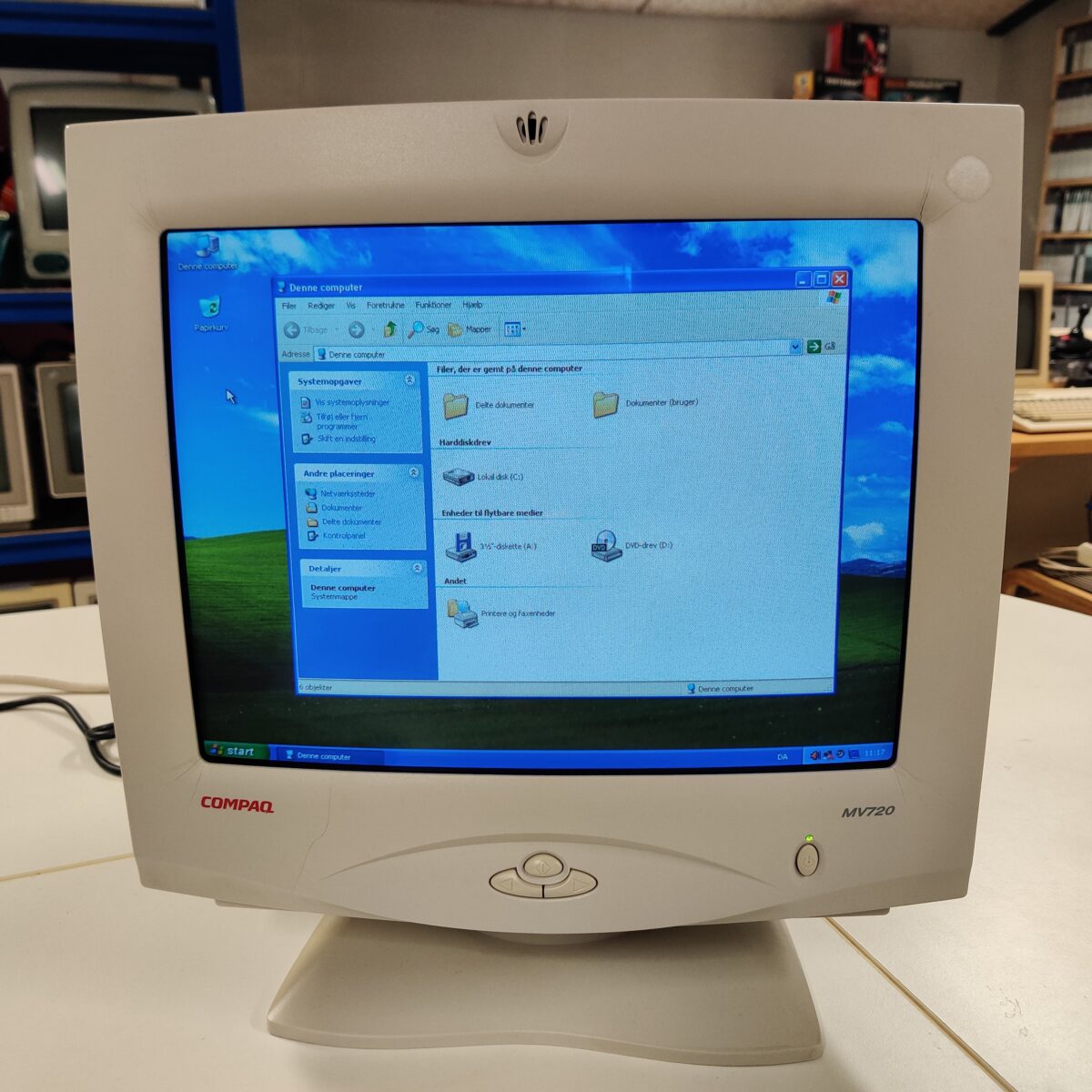 Compaq Presario MV720 Color Monitor 17" CRT - WTS Retro - Køb her