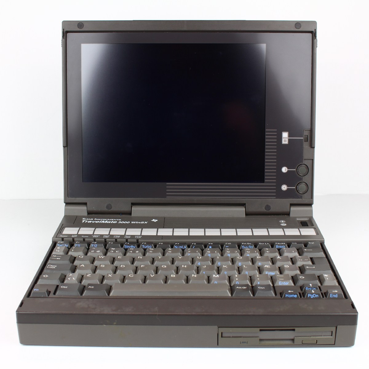 Texas Instruments TravelMate 3000 (Defekt) - WTS Retro