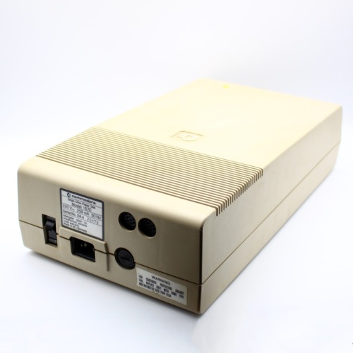 Commodore 1570 Floppy Disk Drive - WTS Retro - køb her